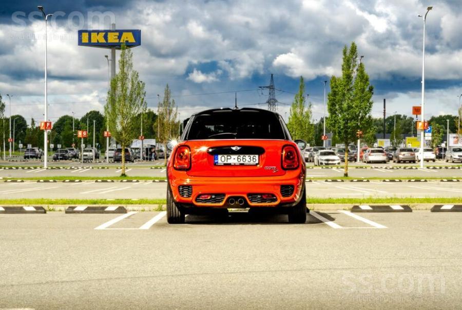 Red MINI cooper-s 2016 in Riga, with an engine capacity of 2.00 L and mileage of 269 thousand km for 10590 €, photo 7 on AUTOMOTO.COM.LV