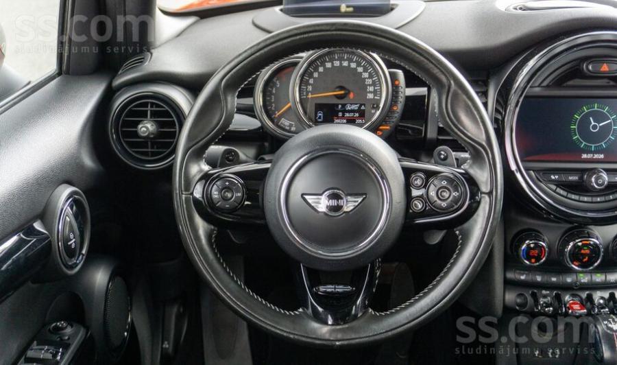 Red MINI cooper-s 2016 in Riga, with an engine capacity of 2.00 L and mileage of 269 thousand km for 10590 €, photo 14 on AUTOMOTO.COM.LV