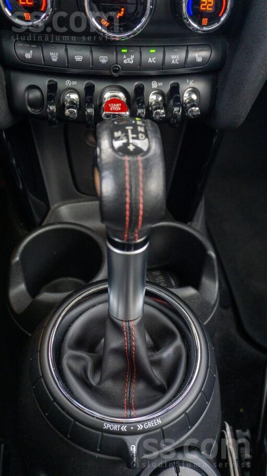Red MINI cooper-s 2016 in Riga, with an engine capacity of 2.00 L and mileage of 269 thousand km for 10590 €, photo 16 on AUTOMOTO.COM.LV