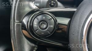 Red MINI cooper-s 2016 in Riga, with an engine capacity of 2.00 L and mileage of 269 thousand km for 10590 €, photo 21 on AUTOMOTO.COM.LV