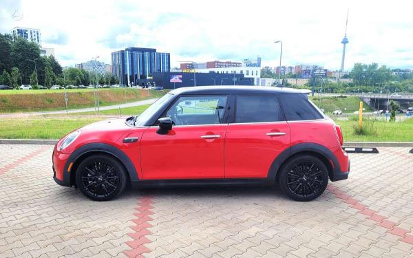 Red MINI cooper-s 2023 in Vilnius, with an engine capacity of 2.00 L and mileage of 61 thousand km for 19700 €, photo 9 on AUTOMOTO.COM.LV