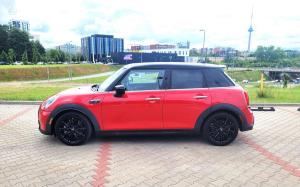 Red MINI cooper-s 2023 in Vilnius, with an engine capacity of 2.00 L and mileage of 61 thousand km for 19700 €, photo 10 on AUTOMOTO.COM.LV