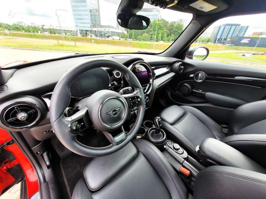 Red MINI cooper-s 2023 in Vilnius, with an engine capacity of 2.00 L and mileage of 61 thousand km for 19700 €, photo 17 on AUTOMOTO.COM.LV