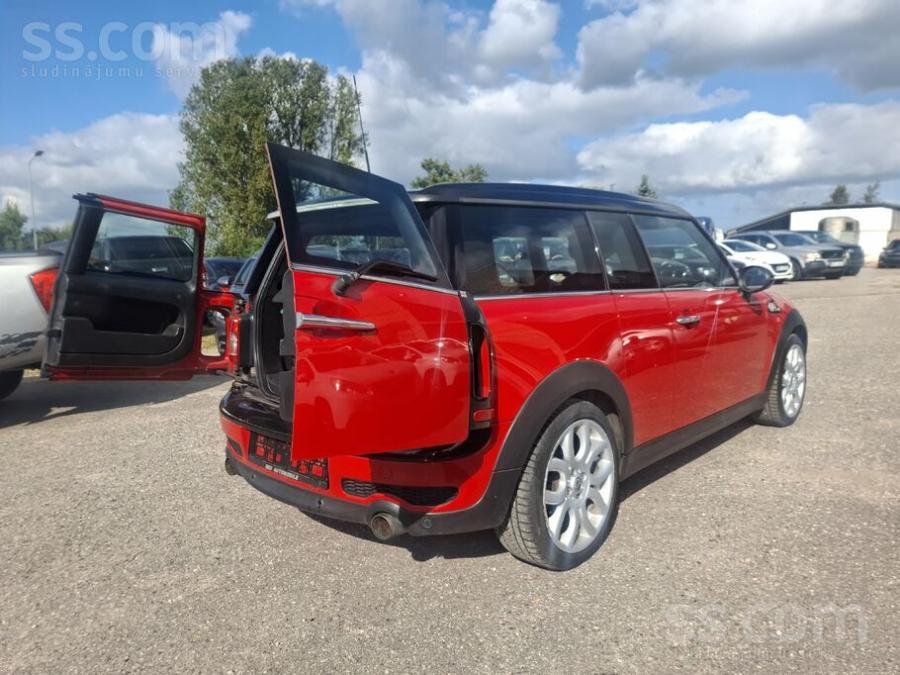 Red MINI cooper-s 2010 in Talsi, with an engine capacity of 1.60 L and mileage of 177 thousand km for 5800 €, photo 9 on AUTOMOTO.COM.LV
