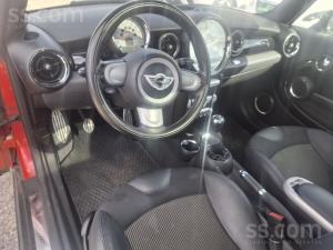 Red MINI cooper-s 2010 in Talsi, with an engine capacity of 1.60 L and mileage of 177 thousand km for 5800 €, photo 11 on AUTOMOTO.COM.LV