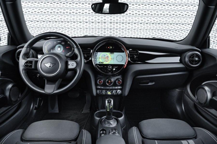 MINI cooper-s 2024 Mārupe, ar dzinēja tilpumu 0.10 L un nobraukumu 32 tūkst. km par 20800 €, foto 7 vietnē AUTOMOTO.COM.LV