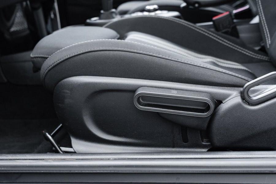 MINI cooper-s 2024 Mārupe, ar dzinēja tilpumu 0.10 L un nobraukumu 32 tūkst. km par 20800 €, foto 8 vietnē AUTOMOTO.COM.LV