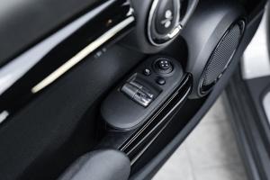 MINI cooper-s 2024 Mārupe, ar dzinēja tilpumu 0.10 L un nobraukumu 32 tūkst. km par 20800 €, foto 9 vietnē AUTOMOTO.COM.LV