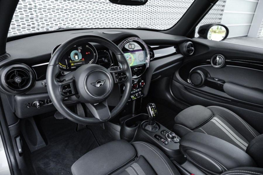 MINI cooper-s 2024 Mārupe, ar dzinēja tilpumu 0.10 L un nobraukumu 32 tūkst. km par 20800 €, foto 10 vietnē AUTOMOTO.COM.LV
