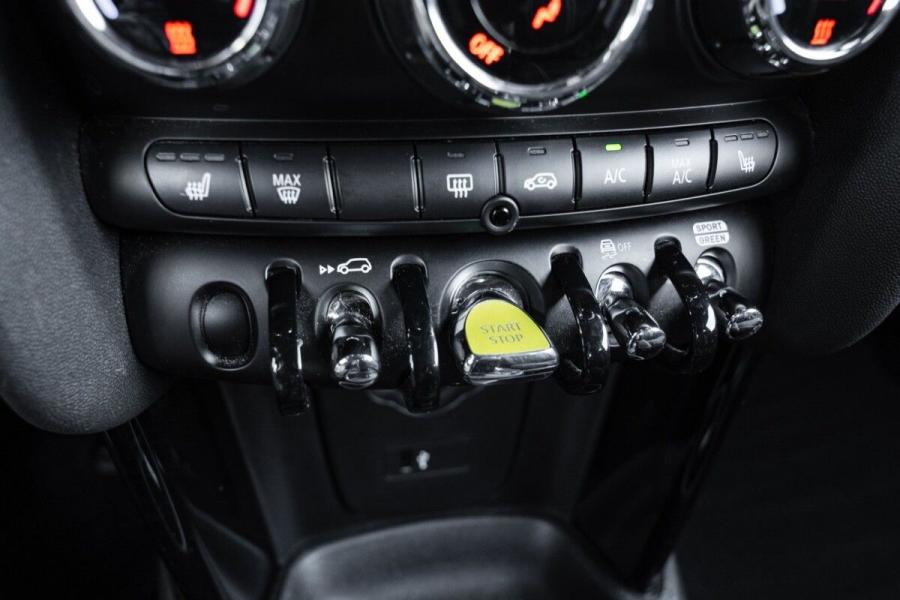 MINI cooper-s 2024 Mārupe, ar dzinēja tilpumu 0.10 L un nobraukumu 32 tūkst. km par 20800 €, foto 17 vietnē AUTOMOTO.COM.LV