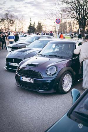 Violet MINI cooper-s 2010 in Riga, with an engine capacity of 1.60 L and mileage of 128 thousand km for 9500 €, photo  on AUTOMOTO.COM.LV