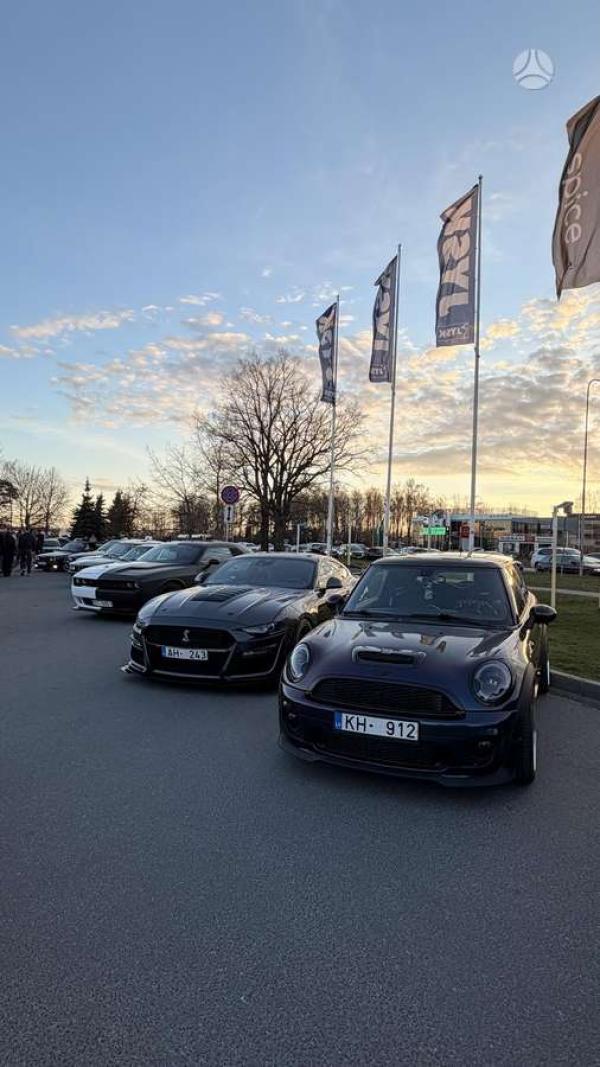 Violets MINI cooper-s 2010 Rīga, ar dzinēja tilpumu 1.60 L un nobraukumu 128 tūkst. km par 9500 €, foto 4 vietnē AUTOMOTO.COM.LV
