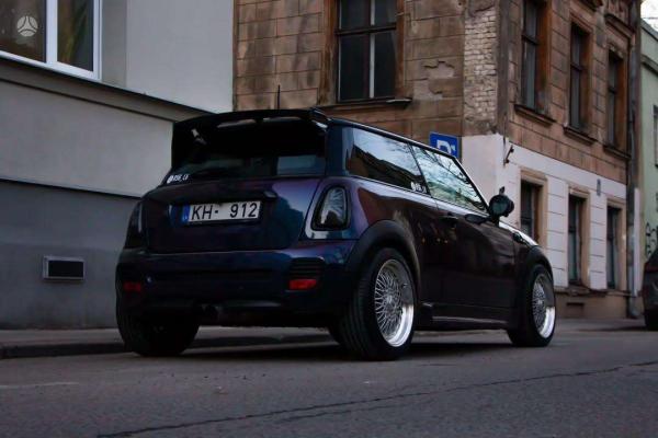 Violets MINI cooper-s 2010 Rīga, ar dzinēja tilpumu 1.60 L un nobraukumu 128 tūkst. km par 9500 €, foto 8 vietnē AUTOMOTO.COM.LV