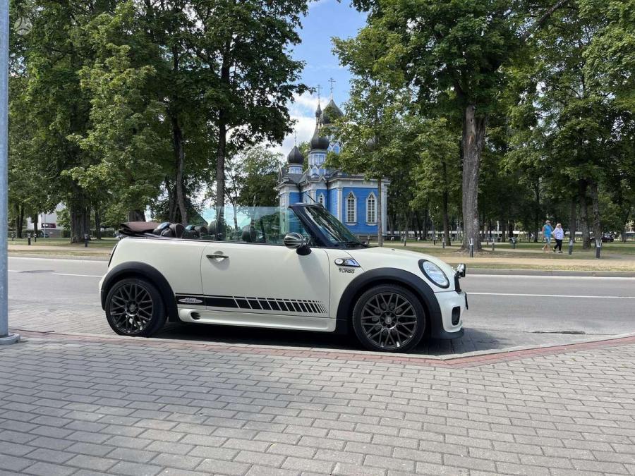 Balts MINI cooper-s 2010 Kauņa, ar dzinēja tilpumu 1.60 L un nobraukumu 113 tūkst. km par 5900 €, foto 3 vietnē AUTOMOTO.COM.LV