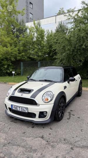 Balts MINI cooper-s 2013 Viļņa, ar dzinēja tilpumu 1.60 L un nobraukumu 197 tūkst. km par 4900 €, foto 3 vietnē AUTOMOTO.COM.LV