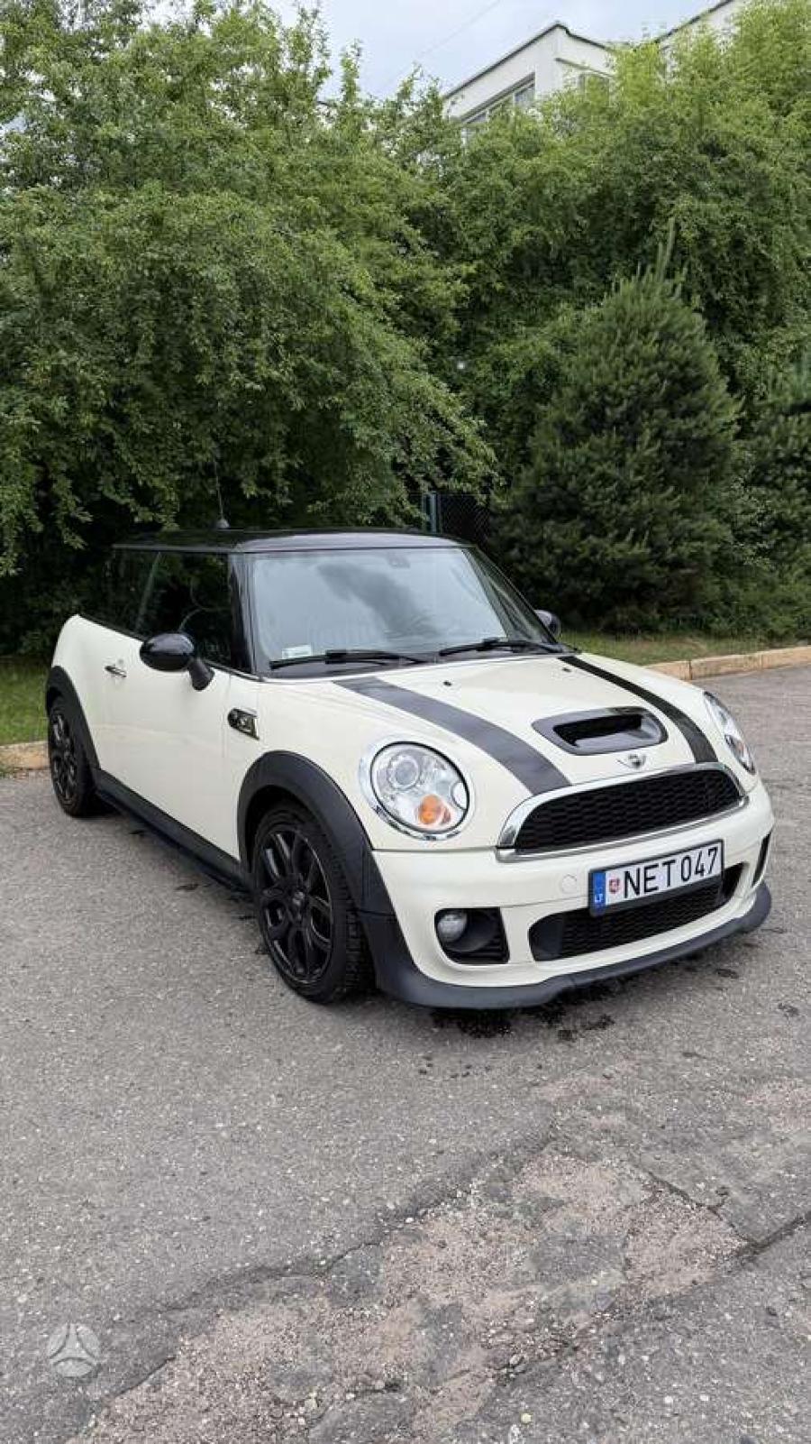 Balts MINI cooper-s 2013 Viļņa, ar dzinēja tilpumu 1.60 L un nobraukumu 197 tūkst. km par 4900 €, foto 4 vietnē AUTOMOTO.COM.LV