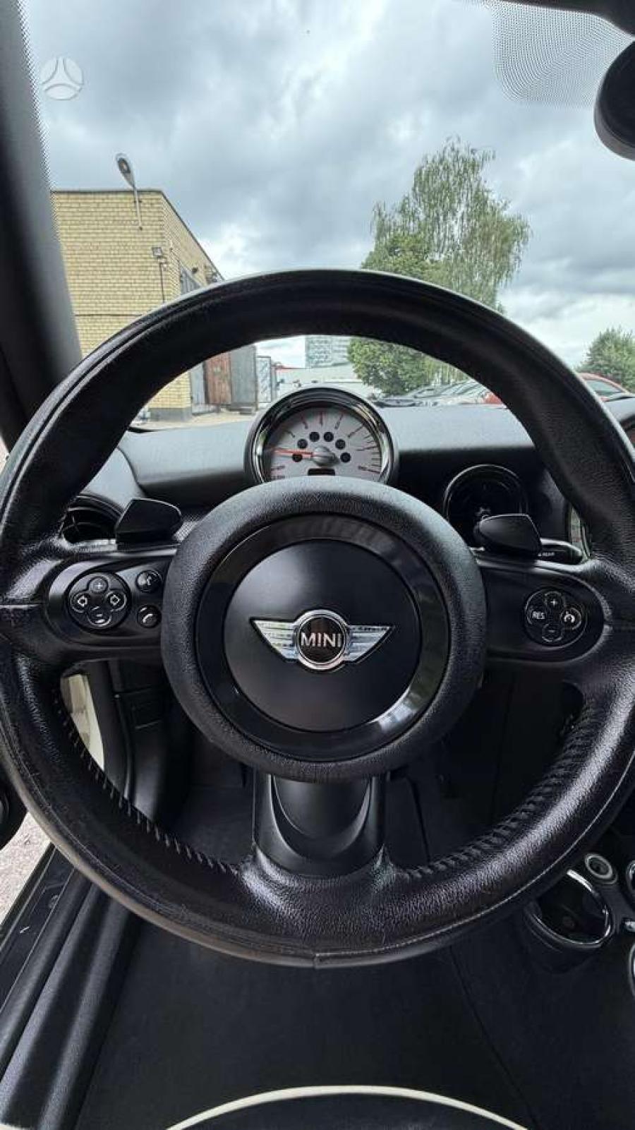 Balts MINI cooper-s 2013 Viļņa, ar dzinēja tilpumu 1.60 L un nobraukumu 197 tūkst. km par 4900 €, foto 13 vietnē AUTOMOTO.COM.LV