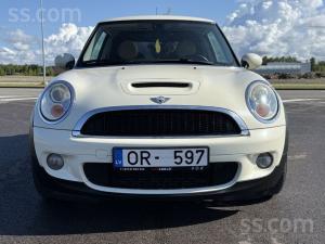 White MINI cooper-s 2008 in Liepaja, with an engine capacity of 1.60 L and mileage of 185 thousand km for 5600 €, photo 8 on AUTOMOTO.COM.LV