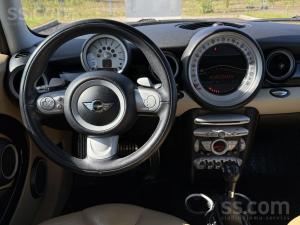 White MINI cooper-s 2008 in Liepaja, with an engine capacity of 1.60 L and mileage of 185 thousand km for 5600 €, photo 18 on AUTOMOTO.COM.LV