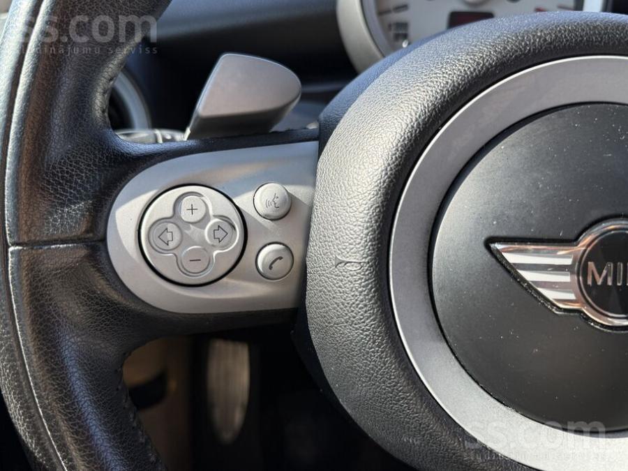 White MINI cooper-s 2008 in Liepaja, with an engine capacity of 1.60 L and mileage of 185 thousand km for 5600 €, photo 21 on AUTOMOTO.COM.LV