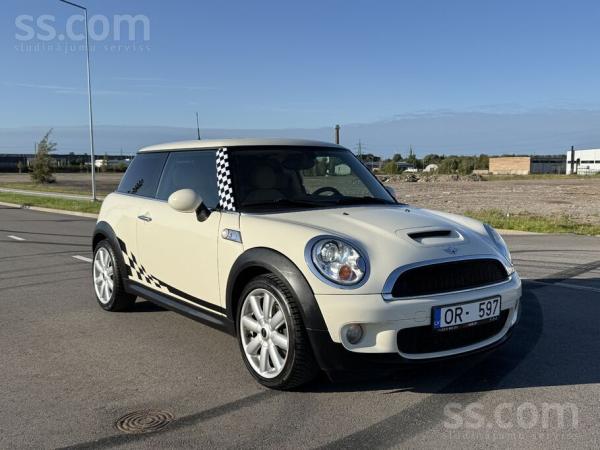 Balts MINI cooper-s 2008 Liepāja, ar dzinēja tilpumu 1.60 L un nobraukumu 185 tūkst. km par 4950 €, foto 1 vietnē AUTOMOTO.COM.LV