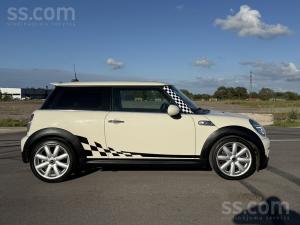 Balts MINI cooper-s 2008 Liepāja, ar dzinēja tilpumu 1.60 L un nobraukumu 185 tūkst. km par 4950 €, foto 6 vietnē AUTOMOTO.COM.LV