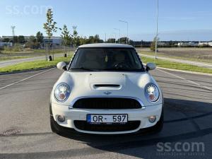 Balts MINI cooper-s 2008 Liepāja, ar dzinēja tilpumu 1.60 L un nobraukumu 185 tūkst. km par 4950 €, foto 8 vietnē AUTOMOTO.COM.LV