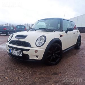 White MINI cooper-s 2005 in Daugavpils, with an engine capacity of 1.60 L and mileage of 0 thousand km for 4950 €, photo 3 on AUTOMOTO.COM.LV