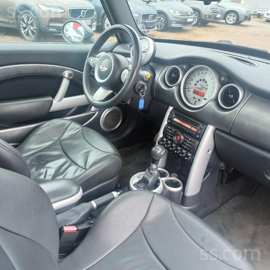 White MINI cooper-s 2005 in Daugavpils, with an engine capacity of 1.60 L and mileage of 0 thousand km for 4950 €, photo 18 on AUTOMOTO.COM.LV