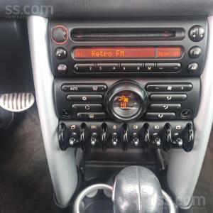 White MINI cooper-s 2005 in Daugavpils, with an engine capacity of 1.60 L and mileage of 0 thousand km for 4950 €, photo 27 on AUTOMOTO.COM.LV