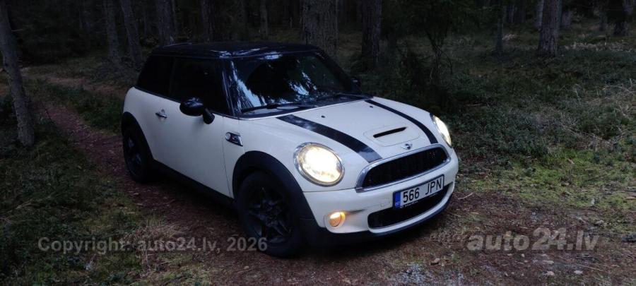 White MINI cooper-s 2008 in Tallinn, with an engine capacity of 1.60 L and mileage of 185 thousand km for 5500 €, photo 2 on AUTOMOTO.COM.LV