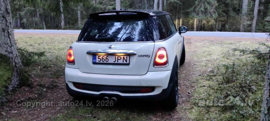 White MINI cooper-s 2008 in Tallinn, with an engine capacity of 1.60 L and mileage of 185 thousand km for 5500 €, photo 3 on AUTOMOTO.COM.LV