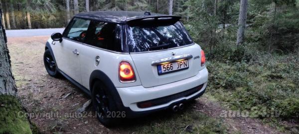 Balts MINI cooper-s 2008 Tallina, ar dzinēja tilpumu 1.60 L un nobraukumu 185 tūkst. km par 5500 €, foto 4 vietnē AUTOMOTO.COM.LV