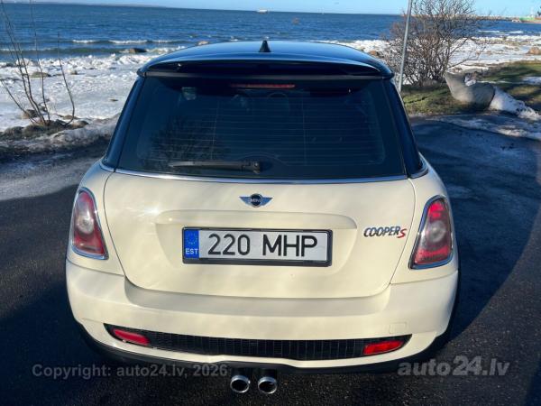 Balts MINI cooper-s 2008 Tallina, ar dzinēja tilpumu 1.60 L un nobraukumu 156 tūkst. km par 3500 €, foto 11 vietnē AUTOMOTO.COM.LV