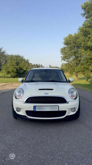 Balts MINI cooper-s 2008 Viļņa, ar dzinēja tilpumu 1.60 L un nobraukumu 185 tūkst. km par 3500 €, foto 4 vietnē AUTOMOTO.COM.LV