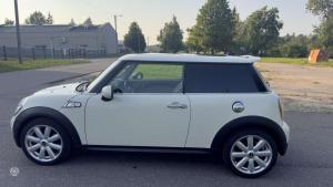 Balts MINI cooper-s 2008 Viļņa, ar dzinēja tilpumu 1.60 L un nobraukumu 185 tūkst. km par 3500 €, foto 8 vietnē AUTOMOTO.COM.LV