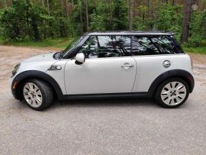Balts MINI cooper-s 2010 Viļņa, ar dzinēja tilpumu 1.60 L un nobraukumu 133 tūkst. km par 6990 €, foto 7 vietnē AUTOMOTO.COM.LV