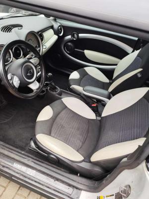 Balts MINI cooper-s 2010 Viļņa, ar dzinēja tilpumu 1.60 L un nobraukumu 133 tūkst. km par 6990 €, foto 23 vietnē AUTOMOTO.COM.LV