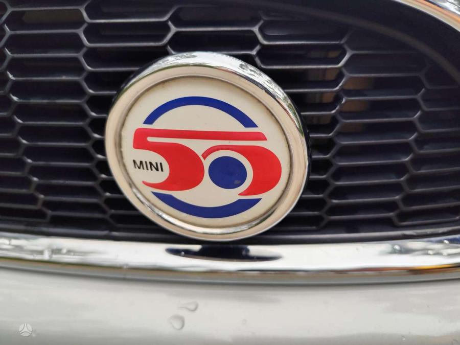 Balts MINI cooper-s 2010 Viļņa, ar dzinēja tilpumu 1.60 L un nobraukumu 133 tūkst. km par 6990 €, foto 29 vietnē AUTOMOTO.COM.LV