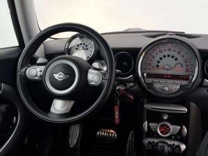 Balts MINI cooper-s 2010 Viļņa, ar dzinēja tilpumu 1.60 L un nobraukumu 68 tūkst. km par 6999 €, foto 17 vietnē AUTOMOTO.COM.LV