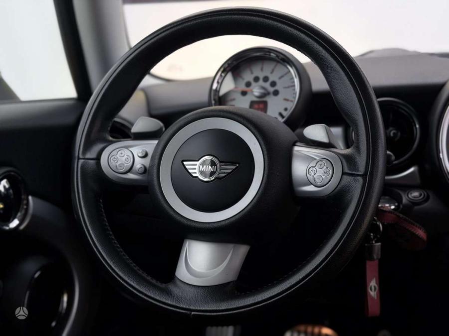 Balts MINI cooper-s 2010 Viļņa, ar dzinēja tilpumu 1.60 L un nobraukumu 68 tūkst. km par 6999 €, foto 19 vietnē AUTOMOTO.COM.LV