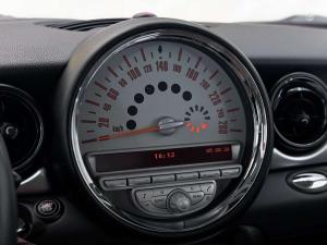 Balts MINI cooper-s 2010 Viļņa, ar dzinēja tilpumu 1.60 L un nobraukumu 68 tūkst. km par 6999 €, foto 24 vietnē AUTOMOTO.COM.LV