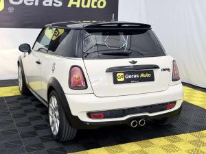 Balts MINI cooper-s 2010 Viļņa, ar dzinēja tilpumu 1.60 L un nobraukumu 68 tūkst. km par 6999 €, foto 7 vietnē AUTOMOTO.COM.LV