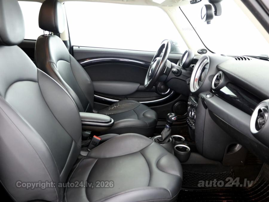 White MINI cooper-s 2011 in Tallinn, with an engine capacity of 1.60 L and mileage of 208 thousand km for 3499 €, photo 7 on AUTOMOTO.COM.LV