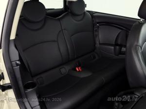 White MINI cooper-s 2011 in Tallinn, with an engine capacity of 1.60 L and mileage of 208 thousand km for 3499 €, photo 8 on AUTOMOTO.COM.LV