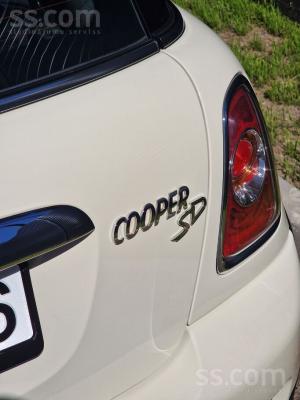 White MINI cooper-s 2012 in Riga, with an engine capacity of 2.00 L and mileage of 247 thousand km for 5700 €, photo 8 on AUTOMOTO.COM.LV