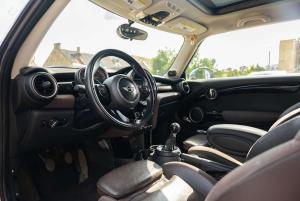 White MINI cooper-s 2014 in Vilnius, with an engine capacity of 2.00 L and mileage of 190 thousand km for 8990 €, photo 8 on AUTOMOTO.COM.LV