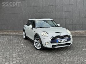 Balts MINI cooper-s 2017 Tallina, ar dzinēja tilpumu 2.00 L un nobraukumu 103 tūkst. km par 12700 €, foto 3 vietnē AUTOMOTO.COM.LV