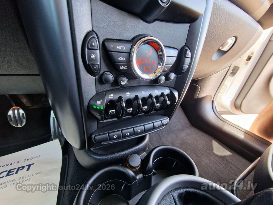 Белый Мини Купер С 2010 в Тарту, объемом двигателя 1.60 л и пробегом 200 тыс. км за 6890 €, фото 18 на AUTOMOTO.COM.LV