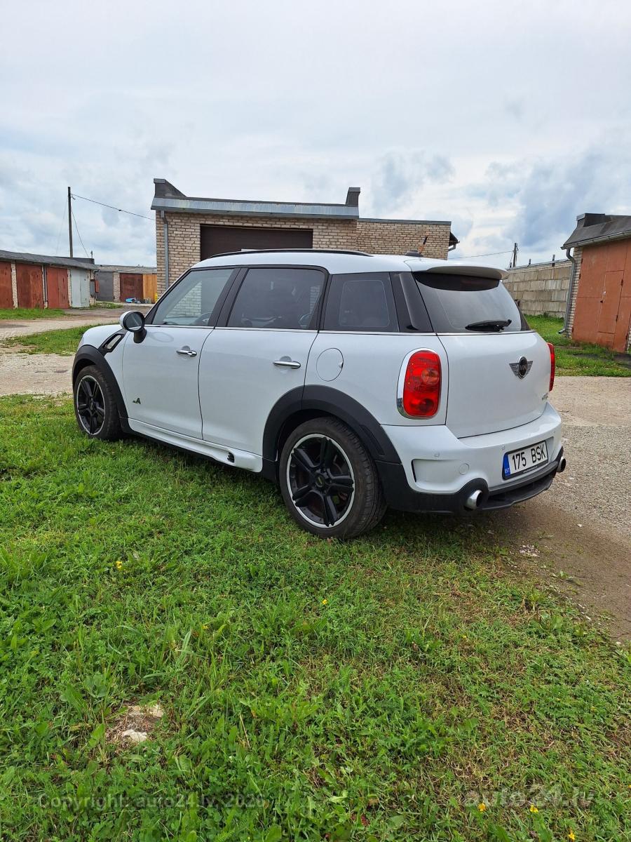 White MINI cooper-s 2012 in Tallinn, with an engine capacity of 1.60 L and mileage of 129 thousand km for 5000 €, photo 3 on AUTOMOTO.COM.LV